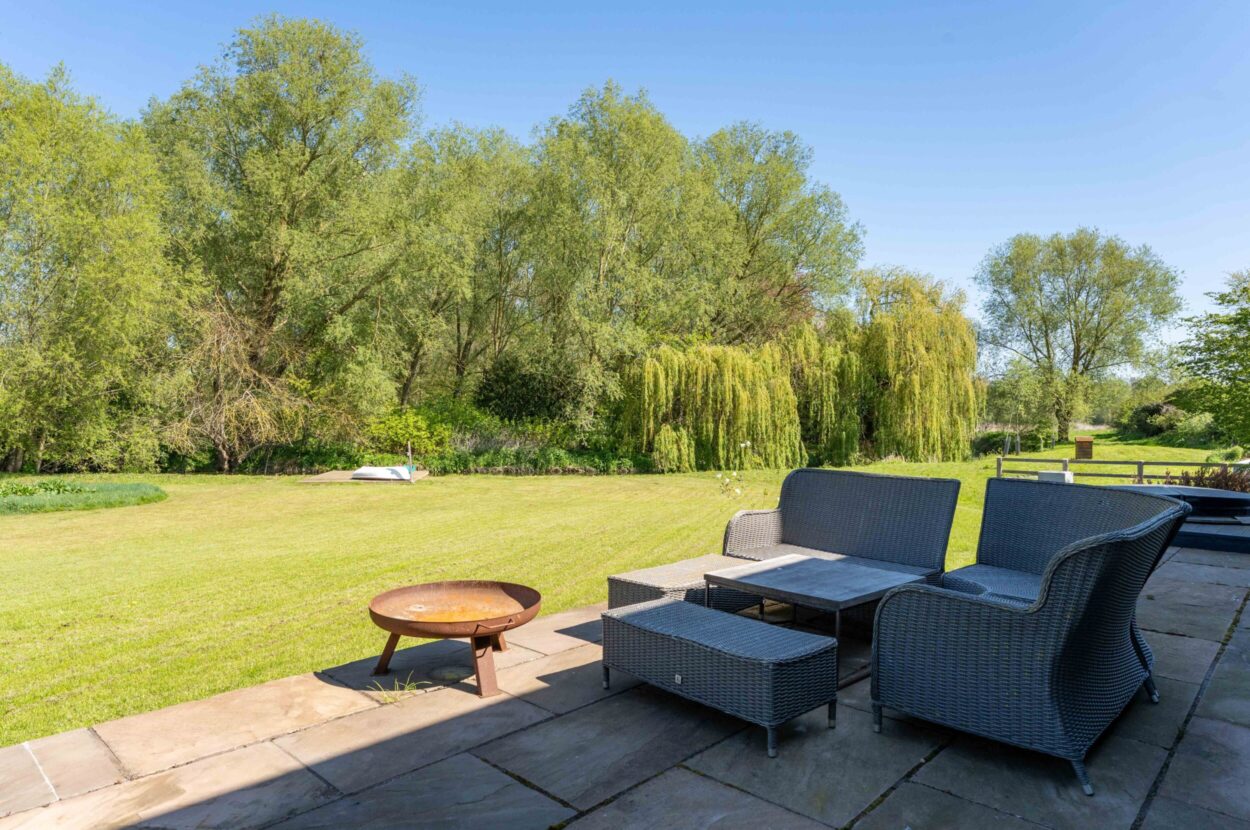 Pentlow, Sudbury, Suffolk | David Burr Estate Agents